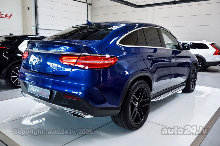 Zils Mercedes-Benz GLE-Class 2017 Tallina, ar dzinēja tilpumu 3.00 L un nobraukumu 104 tūkst. km par 38500 €, foto 6 vietnē AUTOMOTO.COM.LV