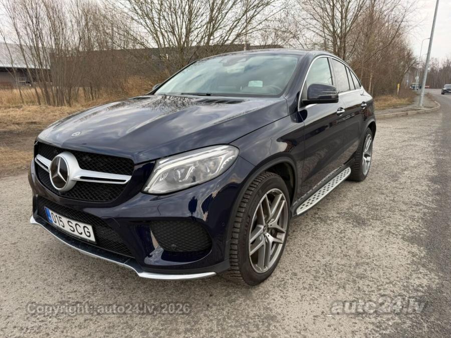 Blue Mercedes-Benz GLE-Class 2020 in Tallinn, with an engine capacity of 3.00 L and mileage of 99 thousand km for 55000 €, photo 1 on AUTOMOTO.COM.LV