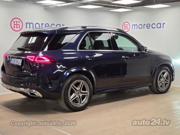 Zils Mercedes-Benz GLE-Class 2022 Tallina, ar dzinēja tilpumu 2.00 L un nobraukumu 112 tūkst. km par 51900 €, foto 4 vietnē AUTOMOTO.COM.LV