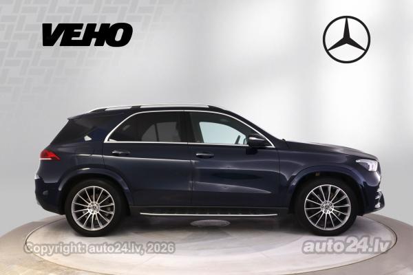 Zils Mercedes-Benz GLE-Class 2022 Tallina, ar dzinēja tilpumu 2.90 L un nobraukumu 47 tūkst. km par 69900 €, foto 6 vietnē AUTOMOTO.COM.LV