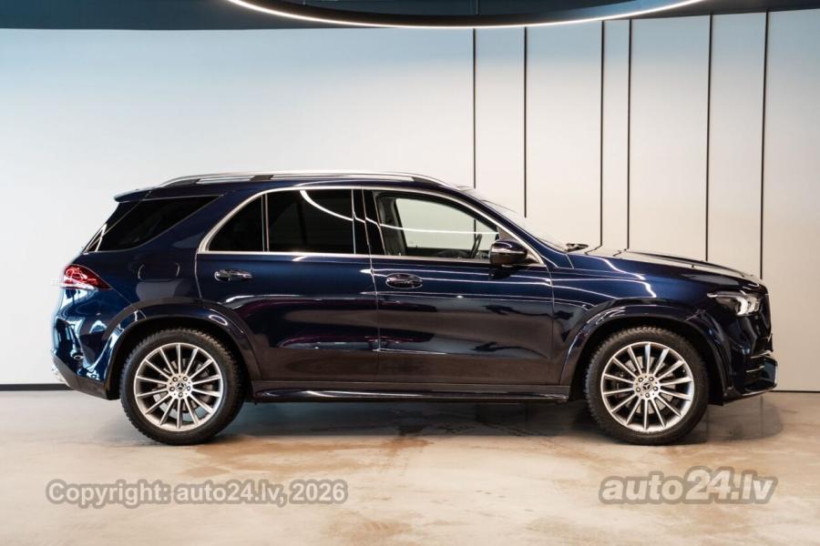 Zils Mercedes-Benz GLE-Class 2020 Tallina, ar dzinēja tilpumu 2.90 L un nobraukumu 78 tūkst. km par 61876 €, foto 7 vietnē AUTOMOTO.COM.LV