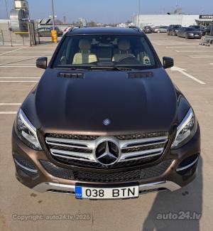 Brūns Mercedes-Benz GLE-Class 2017 Tallina, ar dzinēja tilpumu 3.00 L un nobraukumu 178 tūkst. km par 23900 €, foto 8 vietnē AUTOMOTO.COM.LV