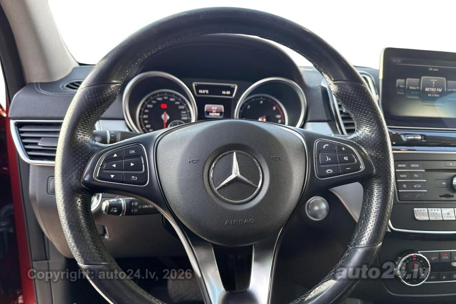 Mercedes-Benz GLE-Class 2016 Pērnava, ar dzinēja tilpumu 3.00 L un nobraukumu 143 tūkst. km par 30990 €, foto 10 vietnē AUTOMOTO.COM.LV