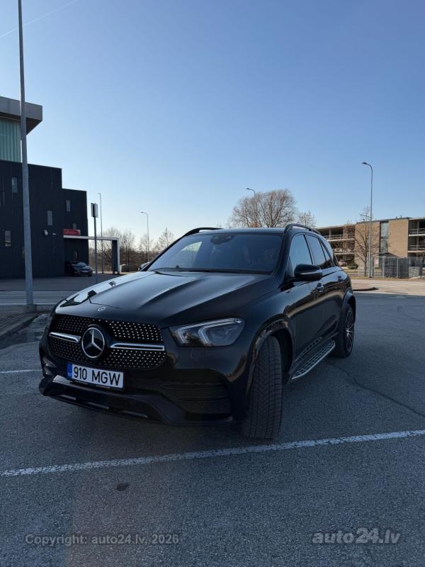 Mercedes-Benz GLE-Class 2021 Tartu, ar dzinēja tilpumu 2.90 L un nobraukumu 114 tūkst. km par 60500 €, foto  vietnē AUTOMOTO.COM.LV