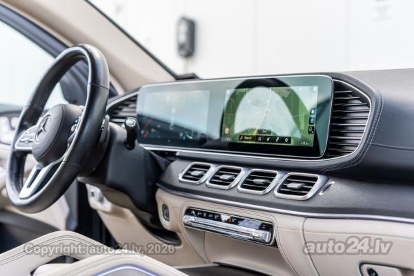 Green Mercedes-Benz GLE-Class 2022 in Tallinn, with an engine capacity of 2.90 L and mileage of 110 thousand km for 72500 €, photo 8 on AUTOMOTO.COM.LV