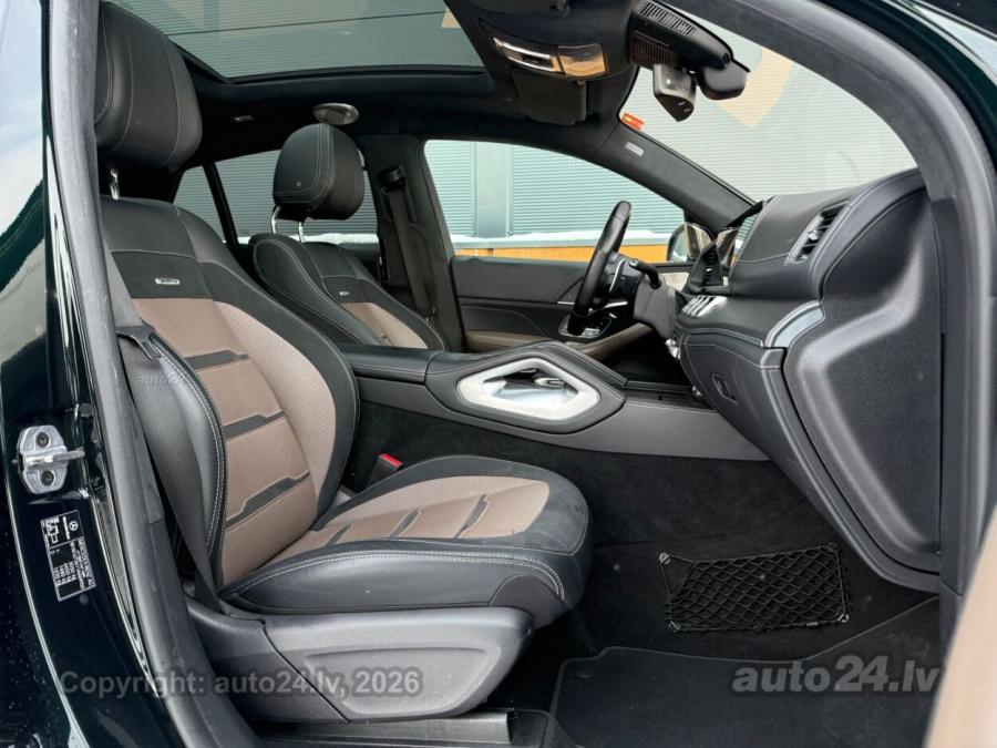 Zaļš Mercedes-Benz GLE-Class 2021 Tallina, ar dzinēja tilpumu 3.00 L un nobraukumu 141 tūkst. km par 58900 €, foto 12 vietnē AUTOMOTO.COM.LV