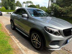 Pelēks Mercedes-Benz GLE-Class 2016 Tallina, ar dzinēja tilpumu 3.50 L un nobraukumu 218 tūkst. km par 31000 €, foto 9 vietnē AUTOMOTO.COM.LV