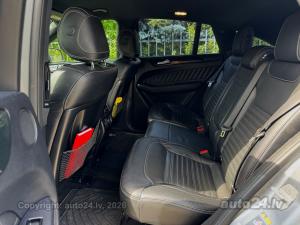 Pelēks Mercedes-Benz GLE-Class 2016 Tallina, ar dzinēja tilpumu 3.50 L un nobraukumu 218 tūkst. km par 31000 €, foto 15 vietnē AUTOMOTO.COM.LV