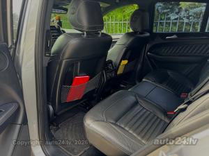 Pelēks Mercedes-Benz GLE-Class 2016 Tallina, ar dzinēja tilpumu 3.50 L un nobraukumu 218 tūkst. km par 31000 €, foto 16 vietnē AUTOMOTO.COM.LV