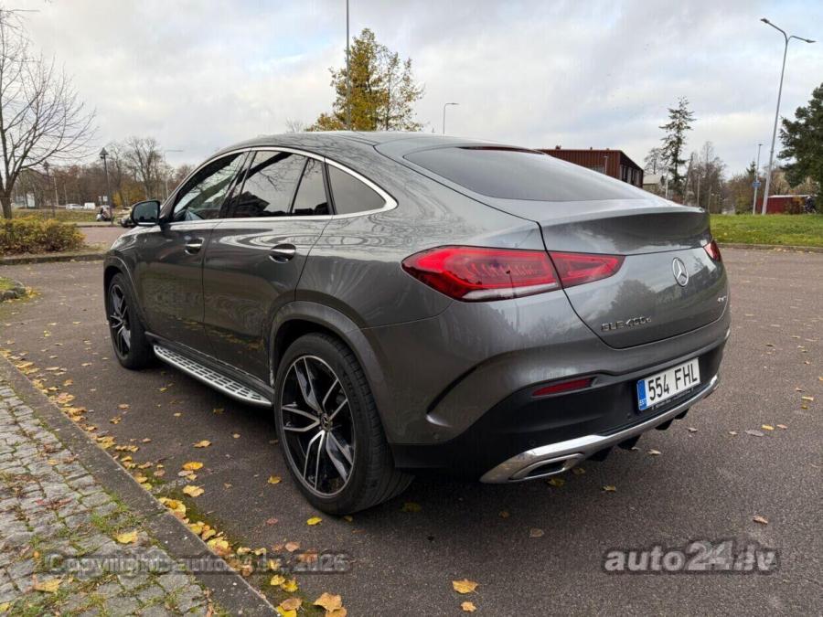 Pelēks Mercedes-Benz GLE-Class 2020 Tallina, ar dzinēja tilpumu 2.90 L un nobraukumu 124 tūkst. km par 54990 €, foto 4 vietnē AUTOMOTO.COM.LV