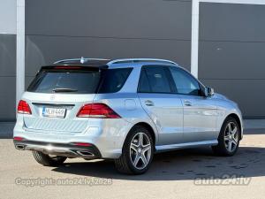 Серый Мерседес ГЛЕ-Класс 2015 в Таллин, объемом двигателя 3.00 л и пробегом 160 тыс. км за 19990 €, фото 6 на AUTOMOTO.COM.LV