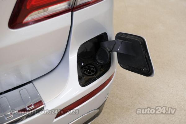 Pelēks Mercedes-Benz GLE-Class 2016 Tallina, ar dzinēja tilpumu 3.00 L un nobraukumu 115 tūkst. km par 25900 €, foto 11 vietnē AUTOMOTO.COM.LV