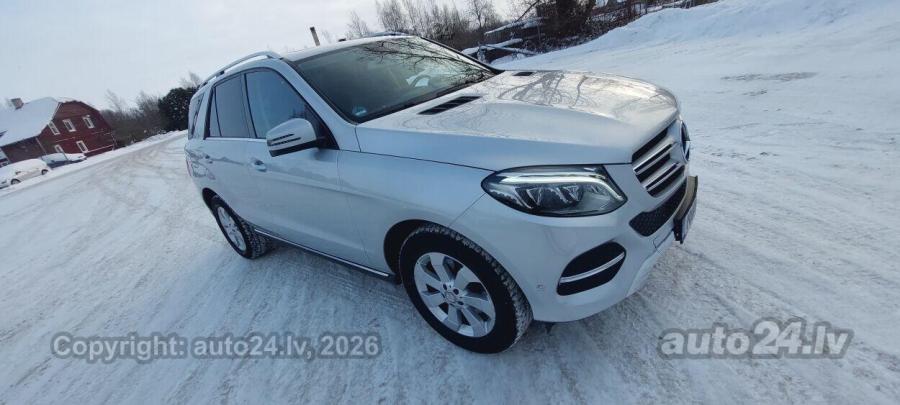 Pelēks Mercedes-Benz GLE-Class 2016 Pelva, ar dzinēja tilpumu 2.00 L un nobraukumu 187 tūkst. km par 22600 €, foto 5 vietnē AUTOMOTO.COM.LV