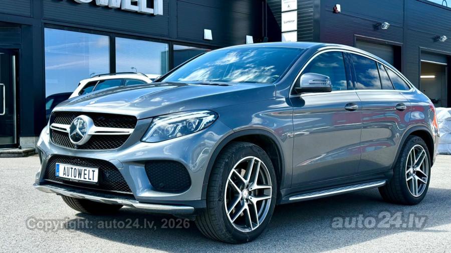 Pelēks Mercedes-Benz GLE-Class 2016 Tallina, ar dzinēja tilpumu 3.00 L un nobraukumu 170 tūkst. km par 27990 €, foto 4 vietnē AUTOMOTO.COM.LV