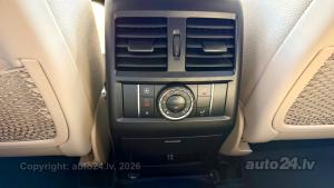 Pelēks Mercedes-Benz GLE-Class 2016 Tallina, ar dzinēja tilpumu 3.00 L un nobraukumu 170 tūkst. km par 27990 €, foto 27 vietnē AUTOMOTO.COM.LV