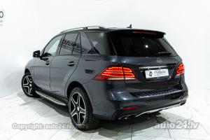 Pelēks Mercedes-Benz GLE-Class 2016 Tallina, ar dzinēja tilpumu 3.00 L un nobraukumu 199 tūkst. km par 18990 €, foto 7 vietnē AUTOMOTO.COM.LV