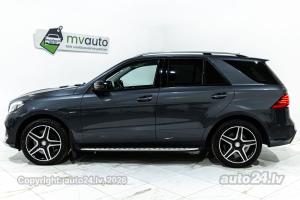Pelēks Mercedes-Benz GLE-Class 2016 Tallina, ar dzinēja tilpumu 3.00 L un nobraukumu 199 tūkst. km par 18990 €, foto 10 vietnē AUTOMOTO.COM.LV