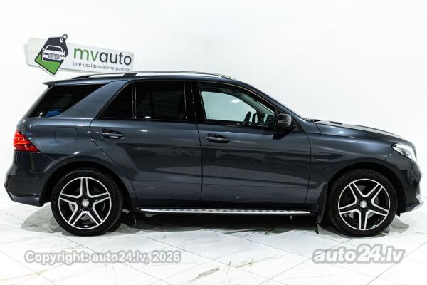 Grey Mercedes-Benz GLE-Class 2016 in Tallinn, with an engine capacity of 3.00 L and mileage of 199 thousand km for 18990 €, photo 11 on AUTOMOTO.COM.LV