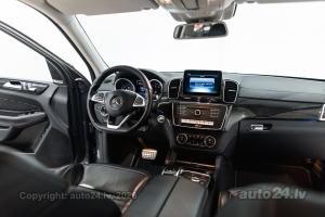 Pelēks Mercedes-Benz GLE-Class 2016 Tallina, ar dzinēja tilpumu 3.00 L un nobraukumu 199 tūkst. km par 18990 €, foto 15 vietnē AUTOMOTO.COM.LV