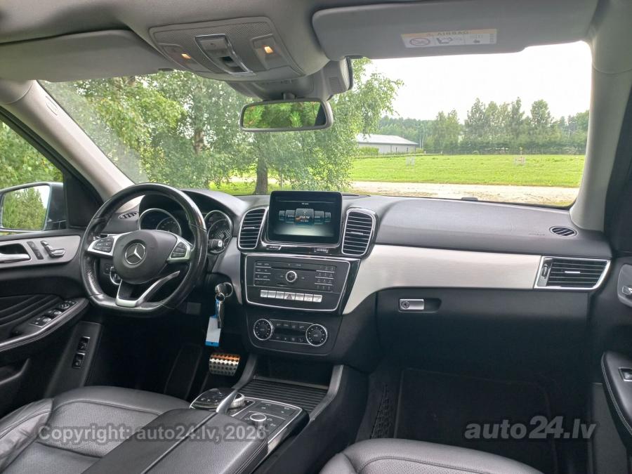 Grey Mercedes-Benz GLE-Class 2017 in Tartu, with an engine capacity of 3.00 L and mileage of 175 thousand km for 29900 €, photo 18 on AUTOMOTO.COM.LV