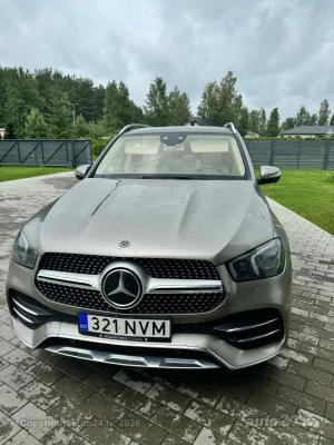 Grey Mercedes-Benz GLE-Class 2019 in Tallinn, with an engine capacity of 2.00 L and mileage of 195 thousand km for 37500 €, photo  on AUTOMOTO.COM.LV