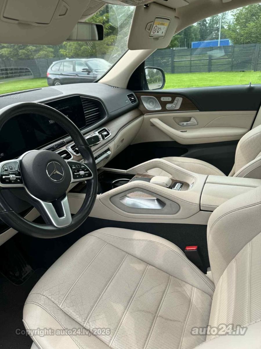 Pelēks Mercedes-Benz GLE-Class 2019 Tallina, ar dzinēja tilpumu 2.00 L un nobraukumu 195 tūkst. km par 37500 €, foto 3 vietnē AUTOMOTO.COM.LV