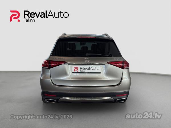 Grey Mercedes-Benz GLE-Class 2019 in Tallinn, with an engine capacity of 2.00 L and mileage of 124 thousand km for 39900 €, photo 5 on AUTOMOTO.COM.LV