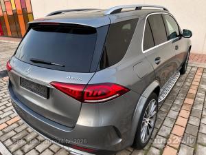 Pelēks Mercedes-Benz GLE-Class 2019 Tallina, ar dzinēja tilpumu 2.00 L un nobraukumu 136 tūkst. km par 34500 €, foto 6 vietnē AUTOMOTO.COM.LV