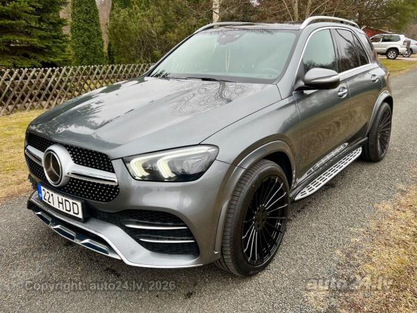 Pelēks Mercedes-Benz GLE-Class 2020 Rapla, ar dzinēja tilpumu 2.90 L un nobraukumu 200 tūkst. km par 49999 €, foto 1 vietnē AUTOMOTO.COM.LV