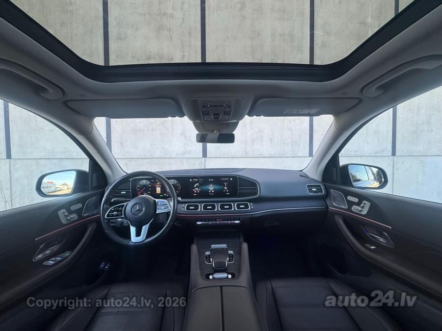 Pelēks Mercedes-Benz GLE-Class 2020 Tartu, ar dzinēja tilpumu 3.00 L un nobraukumu 113 tūkst. km par 47999 €, foto 8 vietnē AUTOMOTO.COM.LV