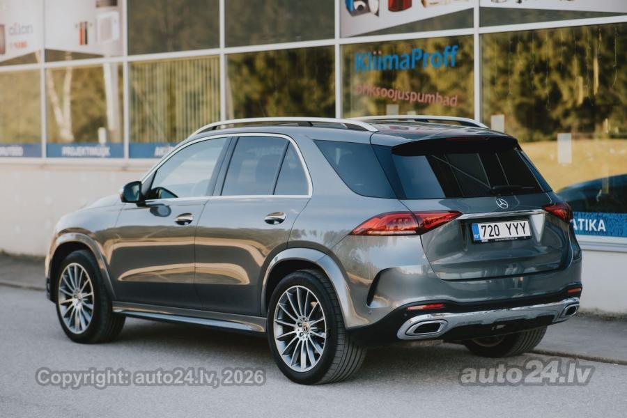 Pelēks Mercedes-Benz GLE-Class 2020 Viljandi, ar dzinēja tilpumu 2.90 L un nobraukumu 112 tūkst. km par 64900 €, foto 1 vietnē AUTOMOTO.COM.LV