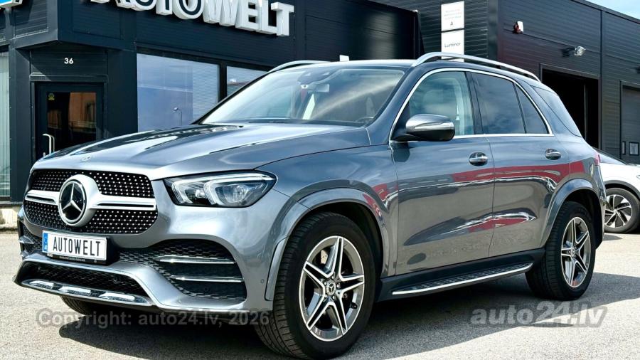 Pelēks Mercedes-Benz GLE-Class 2020 Tallina, ar dzinēja tilpumu 3.00 L un nobraukumu 105 tūkst. km par 44890 €, foto 3 vietnē AUTOMOTO.COM.LV
