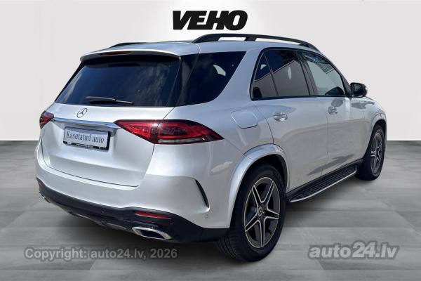 Pelēks Mercedes-Benz GLE-Class 2020 Pērnava, ar dzinēja tilpumu 2.90 L un nobraukumu 117 tūkst. km par 42900 €, foto 3 vietnē AUTOMOTO.COM.LV
