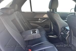 Серый Мерседес ГЛЕ-Класс 2020 в Пярну, объемом двигателя 2.90 л и пробегом 117 тыс. км за 42900 €, фото 13 на AUTOMOTO.COM.LV