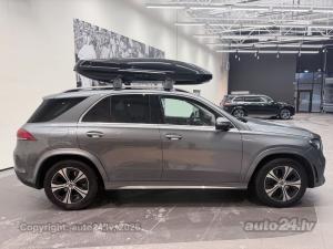 Grey Mercedes-Benz GLE-Class 2022 in Tallinn, with an engine capacity of 2.00 L and mileage of 69 thousand km for 59900 €, photo  on AUTOMOTO.COM.LV