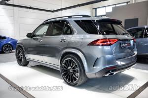 Pelēks Mercedes-Benz GLE-Class 2022 Tallina, ar dzinēja tilpumu 2.00 L un nobraukumu 68 tūkst. km par 68000 €, foto 3 vietnē AUTOMOTO.COM.LV