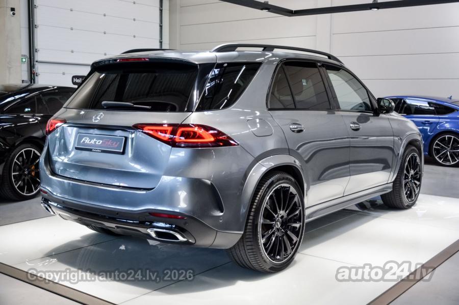 Pelēks Mercedes-Benz GLE-Class 2022 Tallina, ar dzinēja tilpumu 2.00 L un nobraukumu 68 tūkst. km par 68000 €, foto 5 vietnē AUTOMOTO.COM.LV