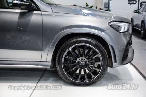 Pelēks Mercedes-Benz GLE-Class 2022 Tallina, ar dzinēja tilpumu 2.00 L un nobraukumu 68 tūkst. km par 68000 €, foto 6 vietnē AUTOMOTO.COM.LV