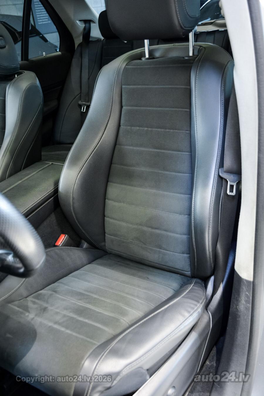 Pelēks Mercedes-Benz GLE-Class 2022 Tallina, ar dzinēja tilpumu 2.00 L un nobraukumu 68 tūkst. km par 68000 €, foto 10 vietnē AUTOMOTO.COM.LV