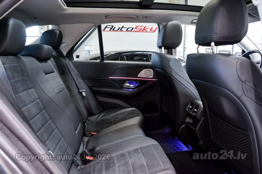 Pelēks Mercedes-Benz GLE-Class 2022 Tallina, ar dzinēja tilpumu 2.00 L un nobraukumu 68 tūkst. km par 68000 €, foto 12 vietnē AUTOMOTO.COM.LV