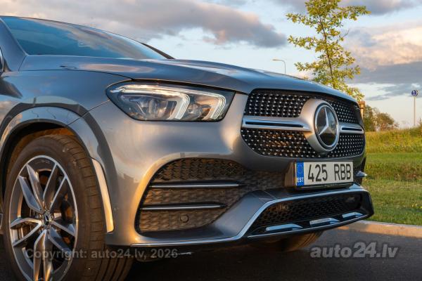 Pelēks Mercedes-Benz GLE-Class 2022 Rakvere, ar dzinēja tilpumu 2.00 L un nobraukumu 79 tūkst. km par 69900 €, foto 8 vietnē AUTOMOTO.COM.LV