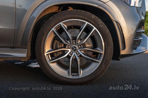 Pelēks Mercedes-Benz GLE-Class 2022 Rakvere, ar dzinēja tilpumu 2.00 L un nobraukumu 79 tūkst. km par 69900 €, foto 10 vietnē AUTOMOTO.COM.LV