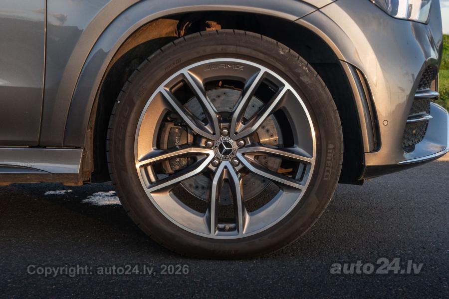Grey Mercedes-Benz GLE-Class 2022 in Rakvere, with an engine capacity of 2.00 L and mileage of 79 thousand km for 69900 €, photo 10 on AUTOMOTO.COM.LV