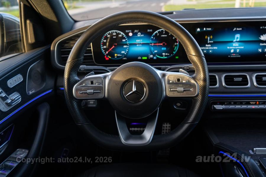 Grey Mercedes-Benz GLE-Class 2022 in Rakvere, with an engine capacity of 2.00 L and mileage of 79 thousand km for 69900 €, photo 18 on AUTOMOTO.COM.LV