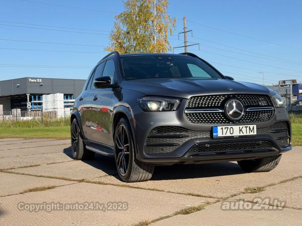 Pelēks Mercedes-Benz GLE-Class 2023 Tallina, ar dzinēja tilpumu 2.90 L un nobraukumu 105 tūkst. km par 68000 €, foto 3 vietnē AUTOMOTO.COM.LV
