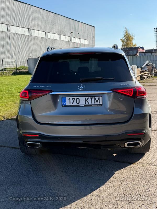 Pelēks Mercedes-Benz GLE-Class 2023 Tallina, ar dzinēja tilpumu 2.90 L un nobraukumu 105 tūkst. km par 68000 €, foto 6 vietnē AUTOMOTO.COM.LV