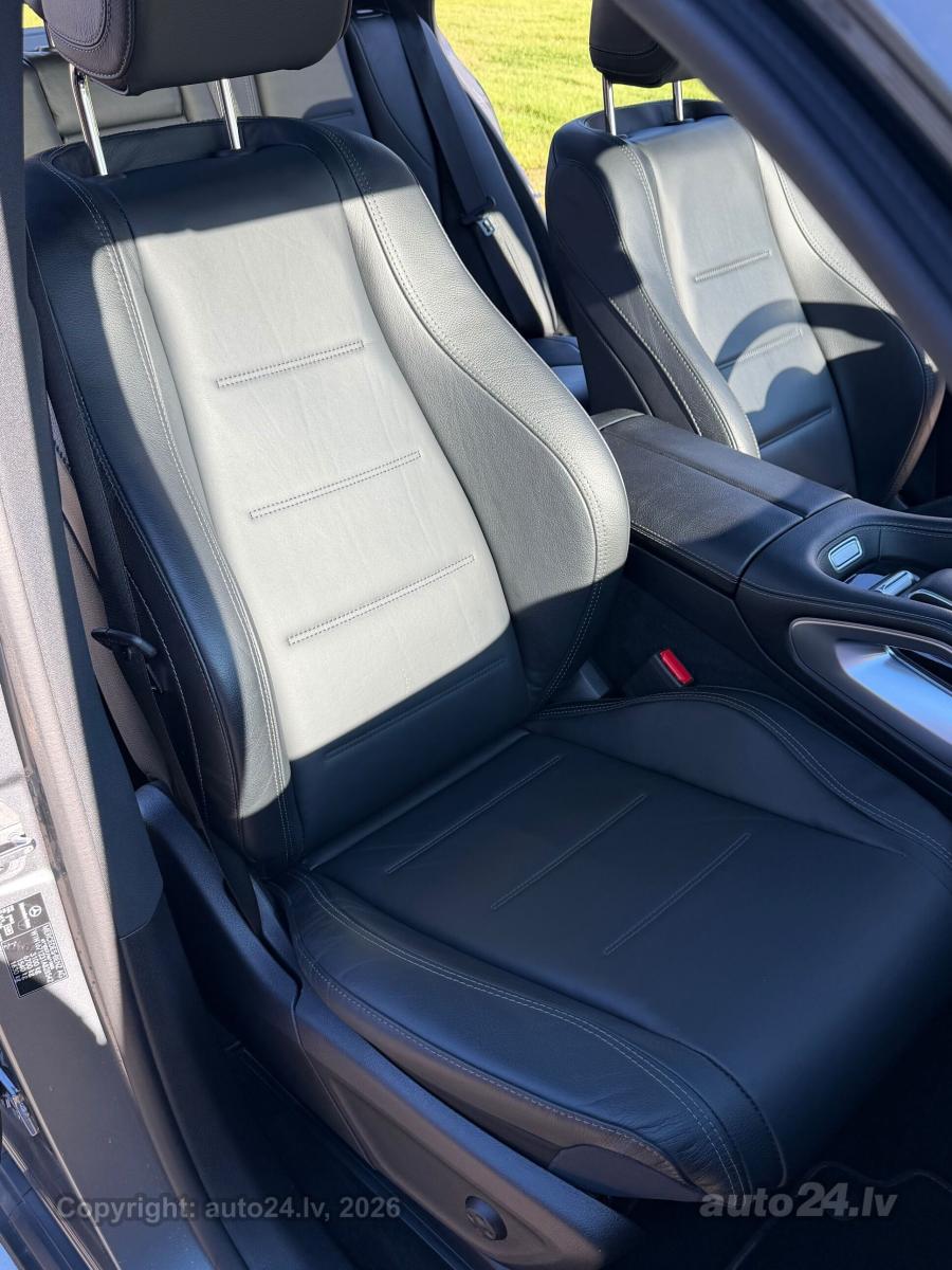 Pelēks Mercedes-Benz GLE-Class 2023 Tallina, ar dzinēja tilpumu 2.90 L un nobraukumu 105 tūkst. km par 68000 €, foto 13 vietnē AUTOMOTO.COM.LV