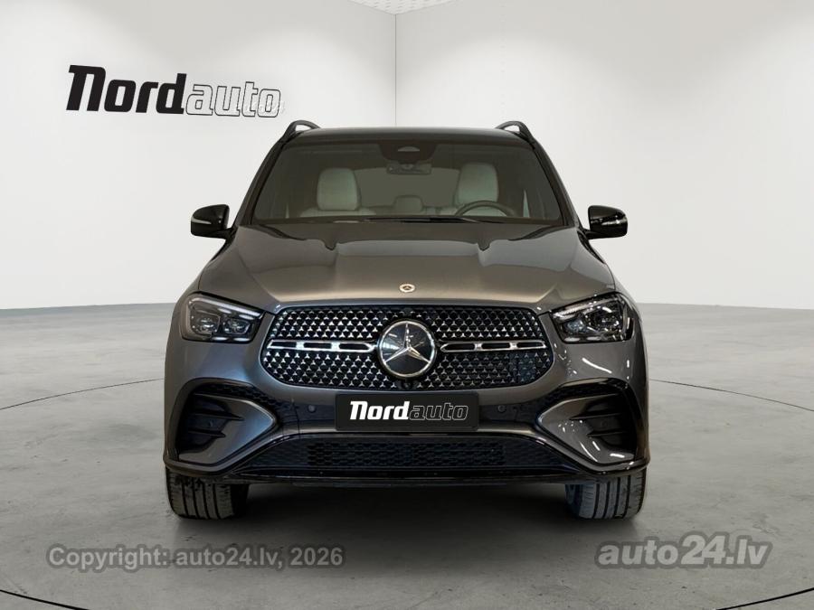 Pelēks Mercedes-Benz GLE-Class 2025 Tallina, ar dzinēja tilpumu 3.00 L un nobraukumu 28 tūkst. km par 81900 €, foto 4 vietnē AUTOMOTO.COM.LV
