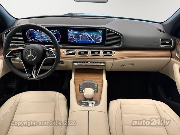 Grey Mercedes-Benz GLE-Class 2025 in Tallinn, with an engine capacity of 3.00 L and mileage of 28 thousand km for 81900 €, photo 8 on AUTOMOTO.COM.LV