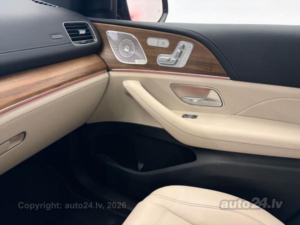 Grey Mercedes-Benz GLE-Class 2025 in Tallinn, with an engine capacity of 3.00 L and mileage of 28 thousand km for 81900 €, photo 11 on AUTOMOTO.COM.LV